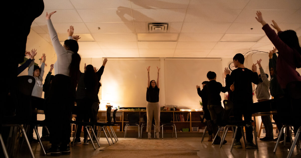 ECU Alum Teaches Elementary School Arts Program